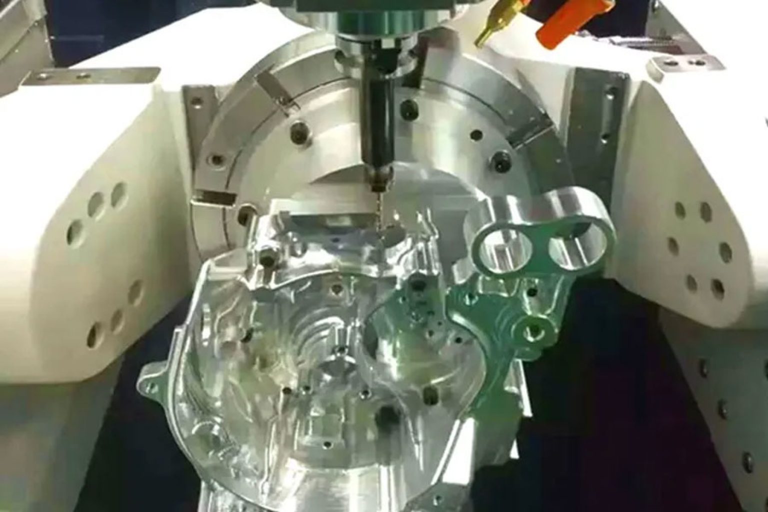 3-Way Centrifugal Compressor Closed Impeller By 5 Axis Machining | Be ...