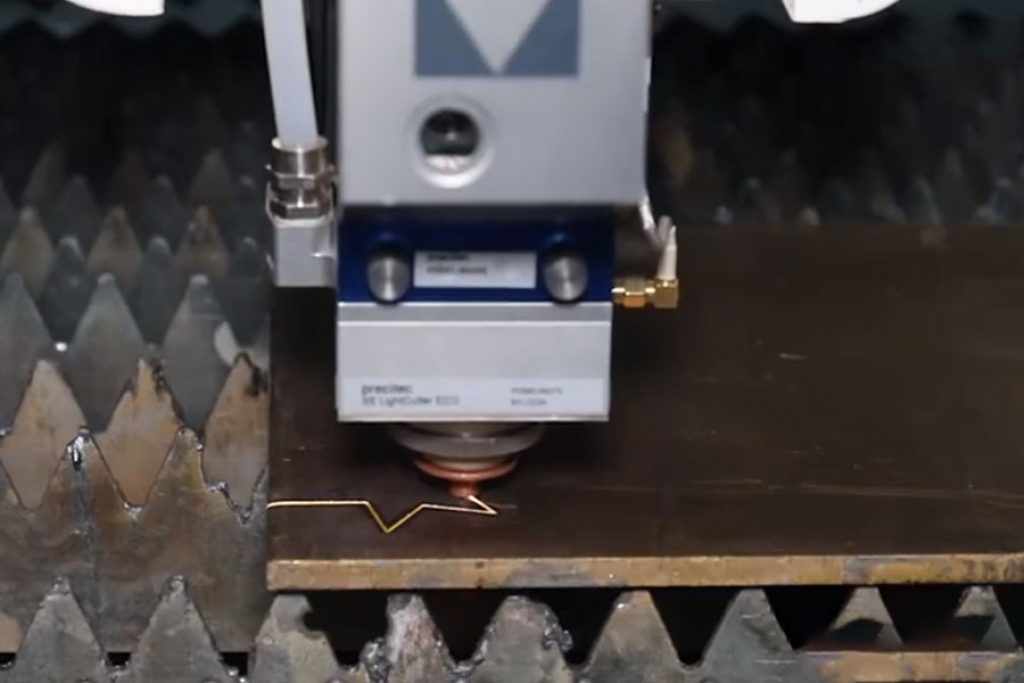 3D Laser Cutting Service - Online 5 Axis 3D Cutting Suppliers - Be-cu.com