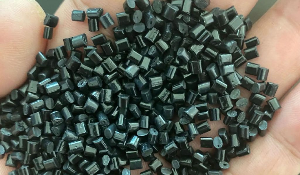 The Types Of Polymers In Plastic Injection Molding | Be-cu.com
