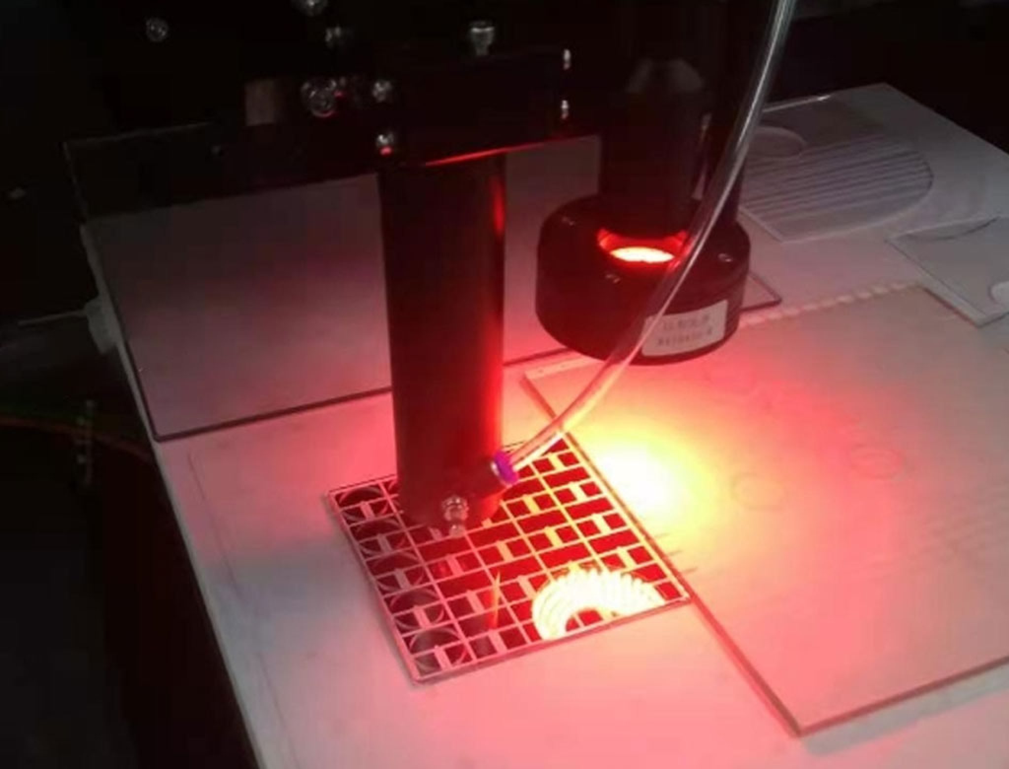 Pico Second Laser Cutting | Picosecond Laser Cutting Service