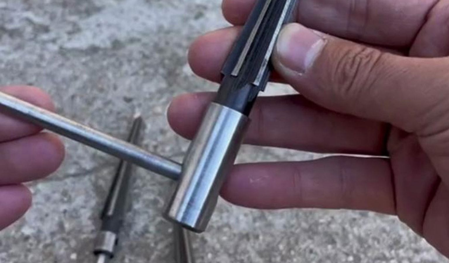 Carbide & HSS Reamer Speeds and Feeds (RPM) Chart in Metric | Be-cu.com